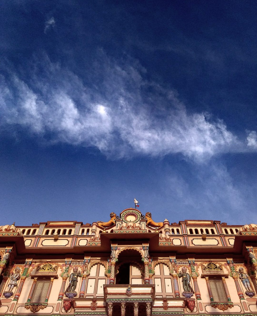 The Past Stands Tall – Dhaval Panchal – OYO Hotels: Travel Blog