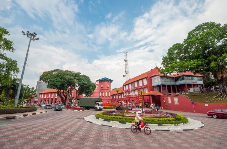10 Most Famous Historical Places In Malacca That You Should Visit – OYO ...