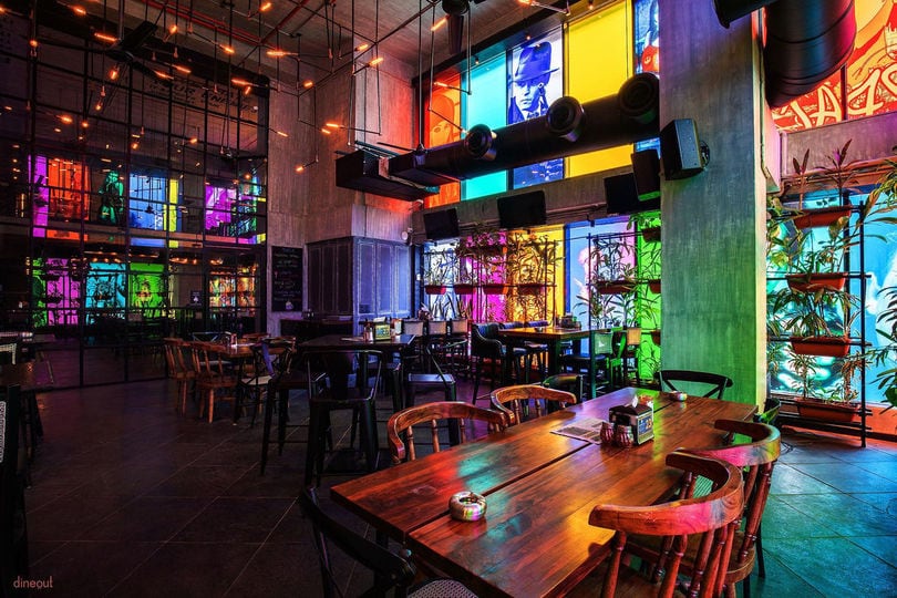 Visit these Spectacular Pubs in Mumbai for a Night of Unbridled ...