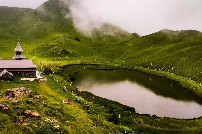 Prashar Lake (Mandi): A Detailed Guide To Explore in 2020