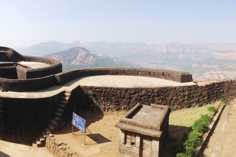 Raigad Fort in Maharashtra : Everything You Need To Know