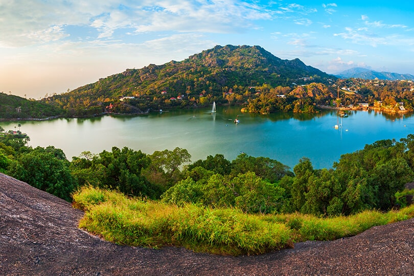 Mount Abu On a Summer Holiday – 9 Top Places to Visit - Guide: Best ...