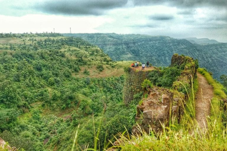 10 Awesome Hill Stations Near Mumbai For A Complete Trip