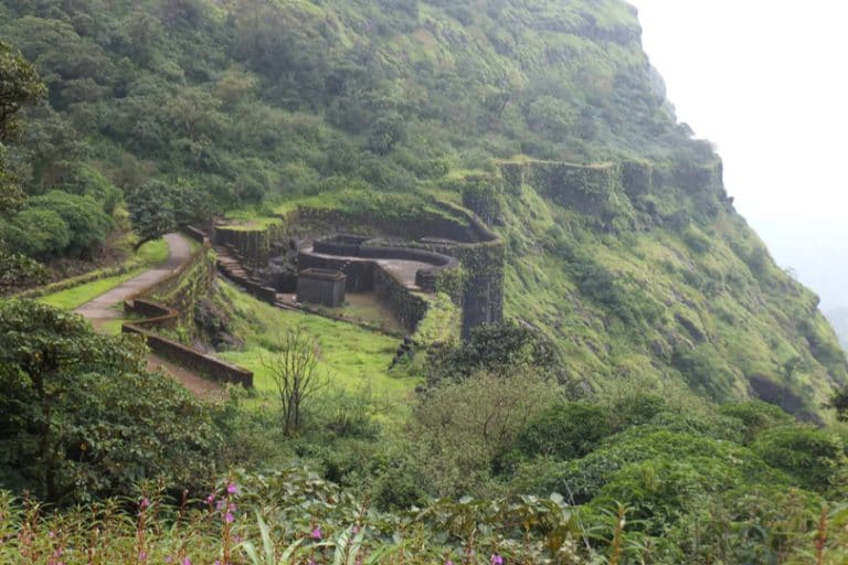 Raigad Fort in Maharashtra : Everything You Need To Know