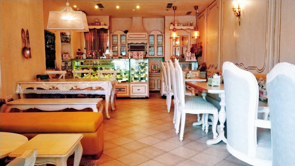 Best Gurgaon cafes that deserve their place on your Insta feed!